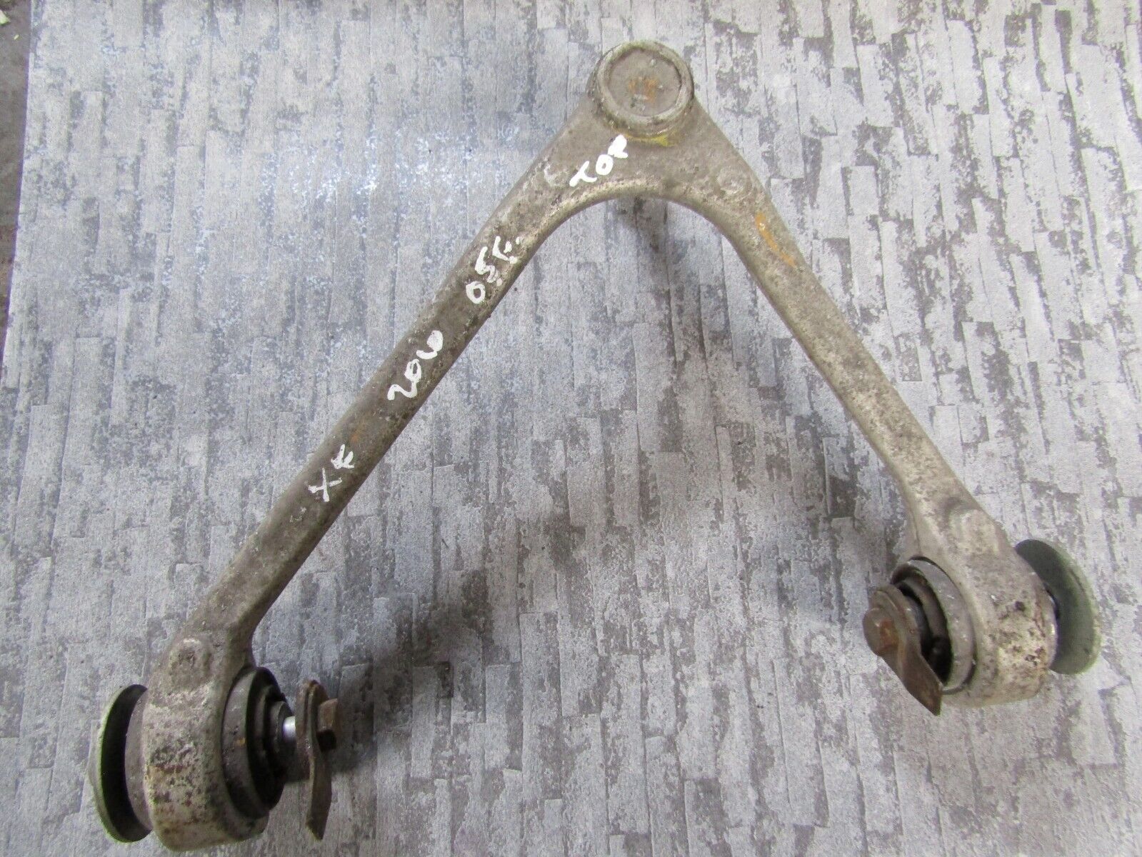 Jaguar XF 2008-2015 Front Drivers O/S/F Upper Wishbone Suspension Arm ...