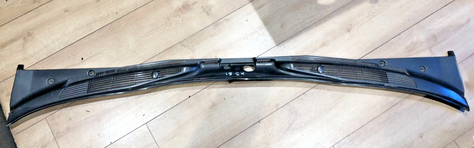 JAGUAR XJ 3.2 WINDSCREEN SCUTTLE PANEL COVER - jaguar car parts